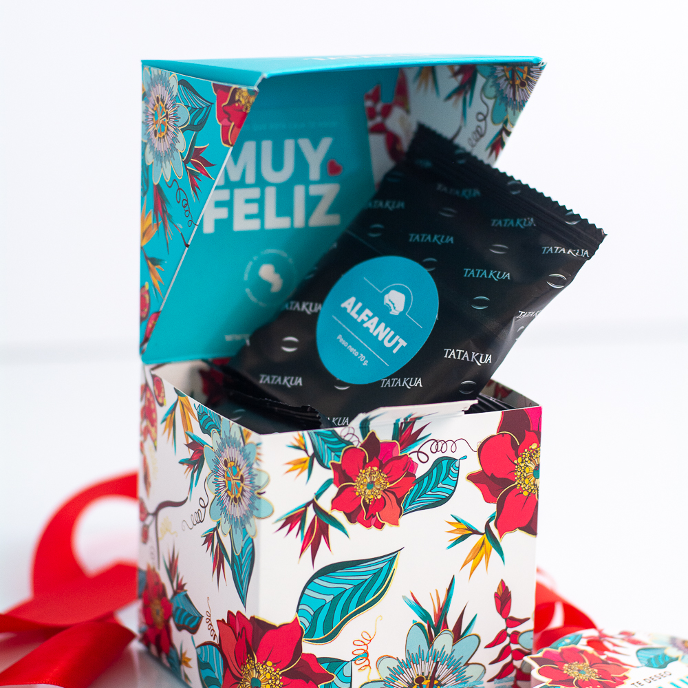 Caja Cubo x 3 Mega Alfajores - Mburucuyá